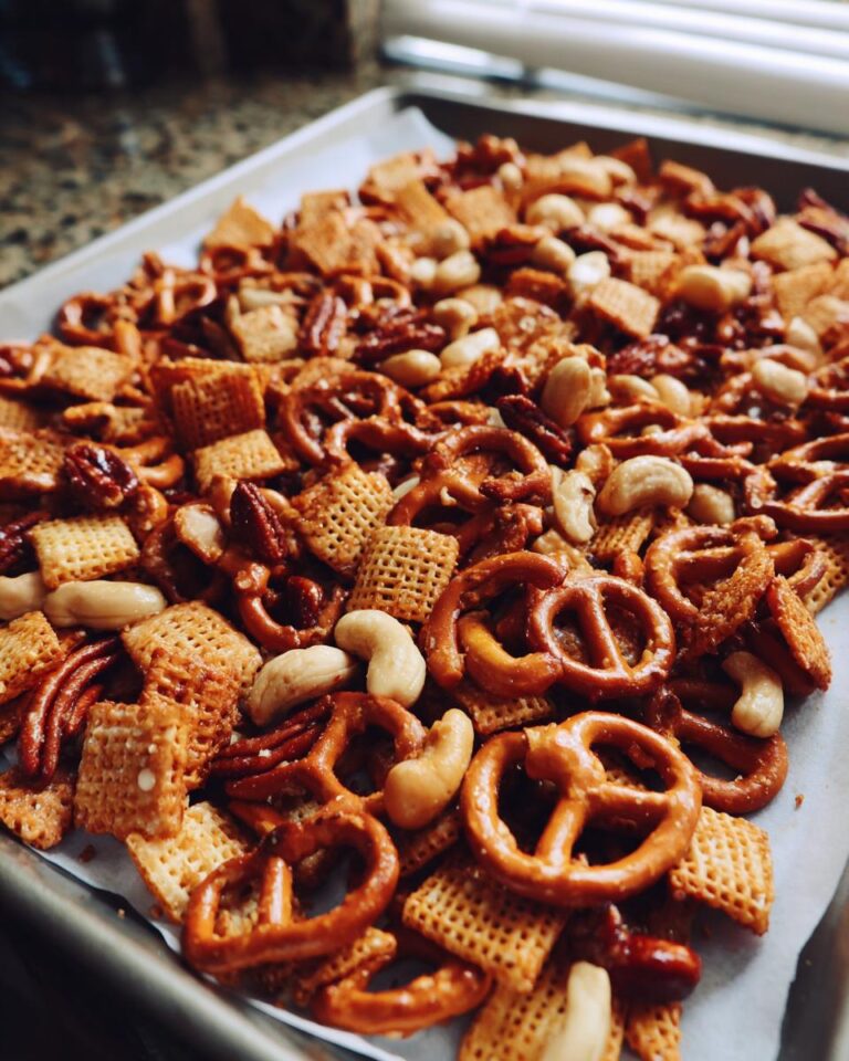 15-Minute Homemade Party Snack Recipes That Wow Guests - quickyrecipes.com